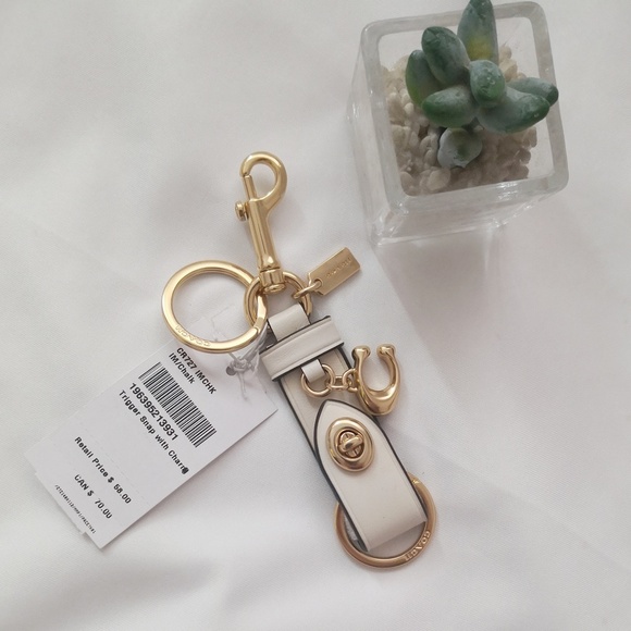 Coach | Accessories | New Coach Leather Trigger Snap Bag Charm Key ...
